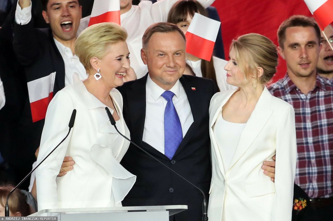 Kinga Duda odwołała ślub. Co teraz robi córka prezydenta? | Świat Gwiazd