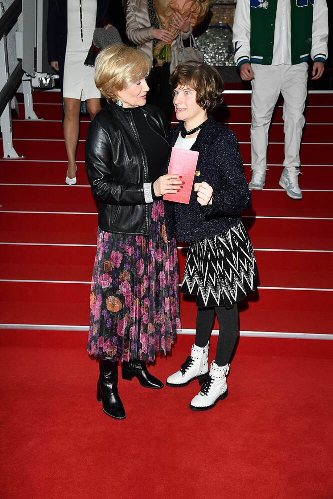 Lucyna Malec z niepełnosprawną córką na premierze. Zdjęcia | Świat Gwiazd