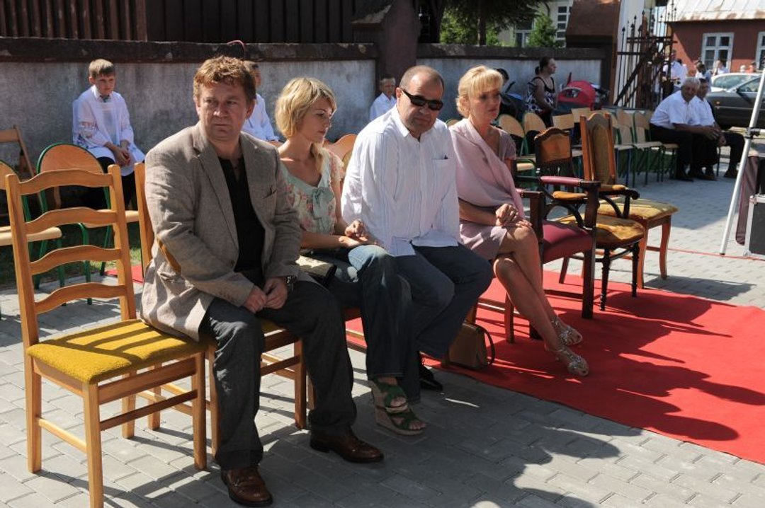 Jak wygląda Wioletka z "Rancza"? Nowe zdjęcia Magdaleny Waligórskiej ...