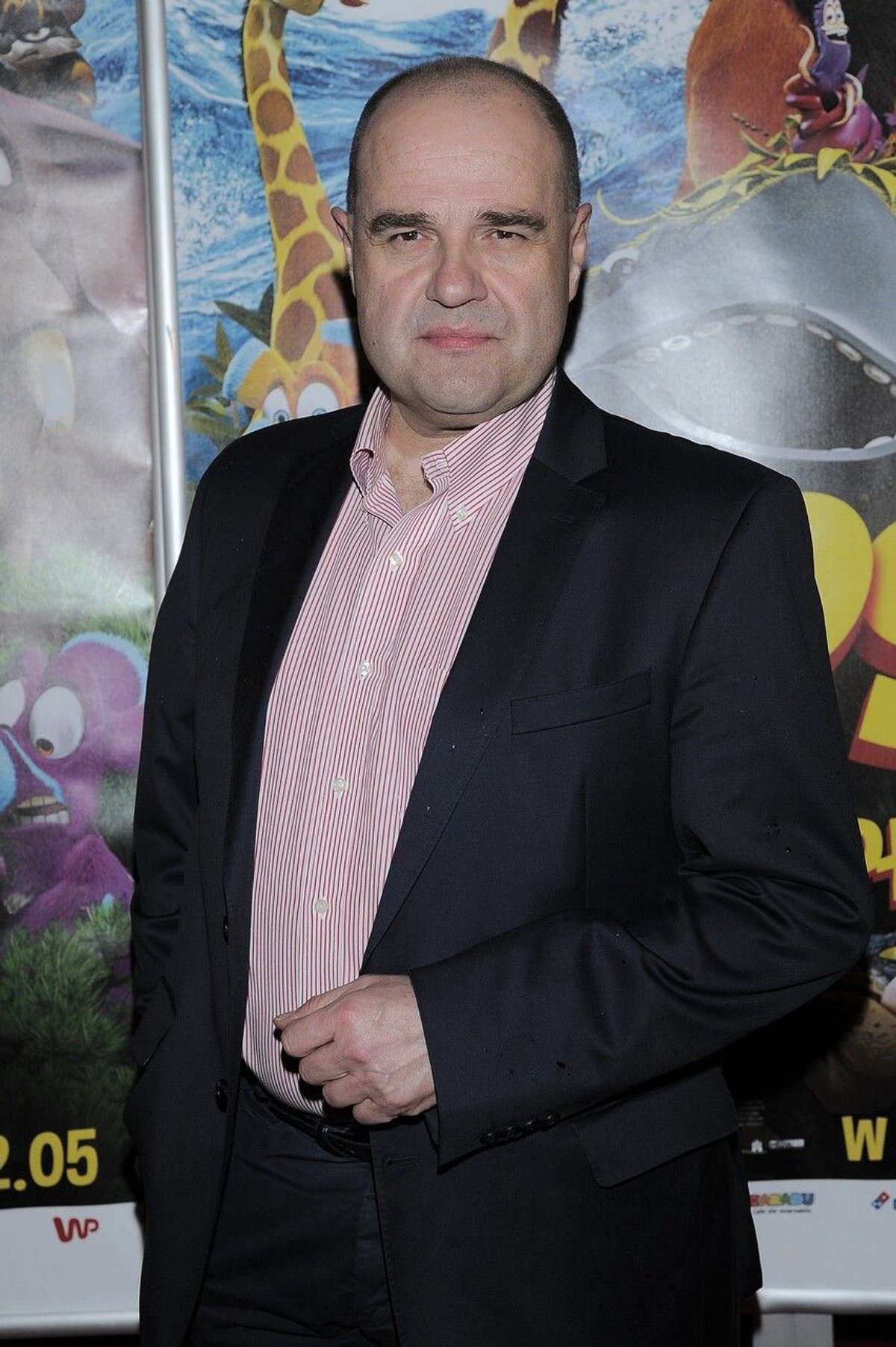 Chudy jak niteczka Cezary Żak bryluje z żoną na salonach. Takiej metamorfozy nie było od dawna ...