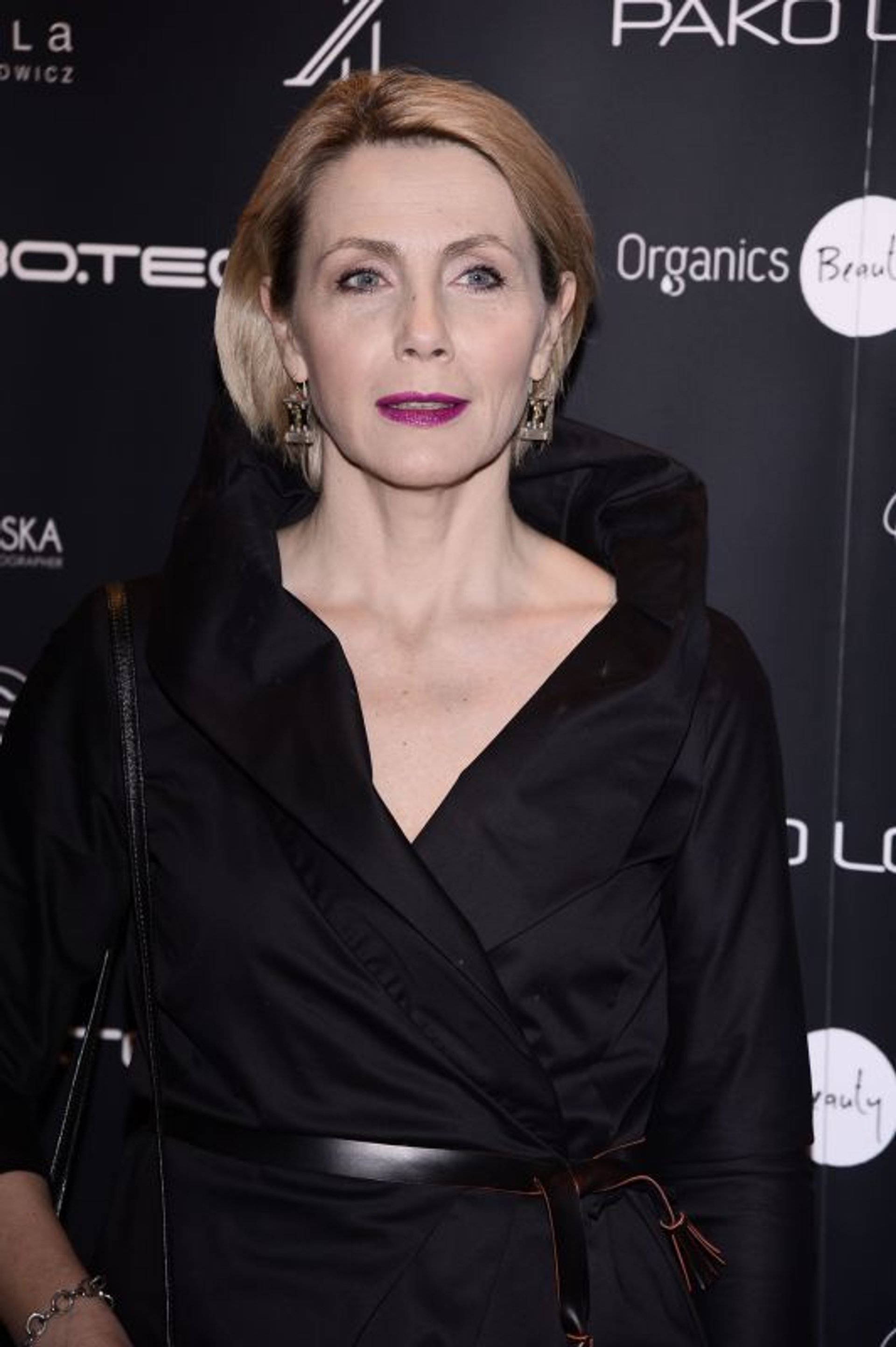 Agnieszka Wosińska. Jak wygląda siostra Dorota z Klanu obecnie? | Świat Gwiazd