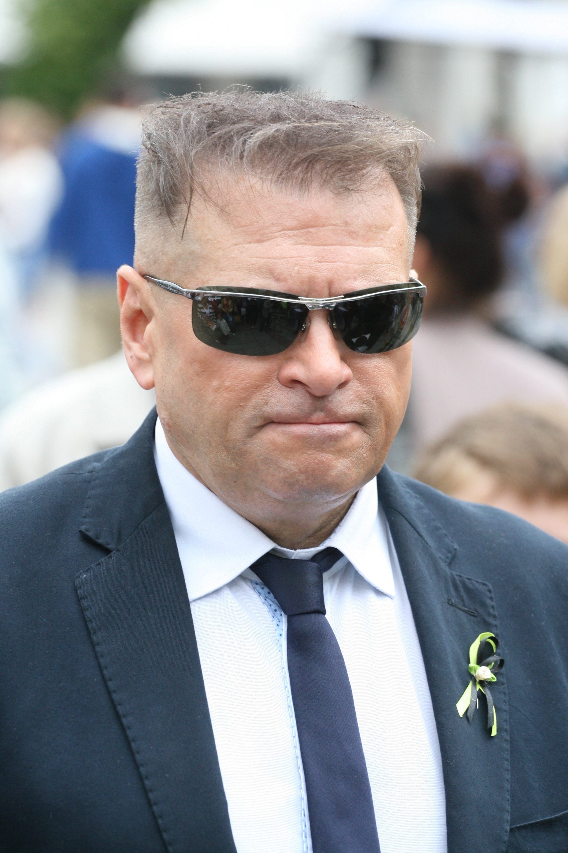 Krzysztof Rutkowski z "normalnymi" włosami. Stare zdjęcia detektywa ...