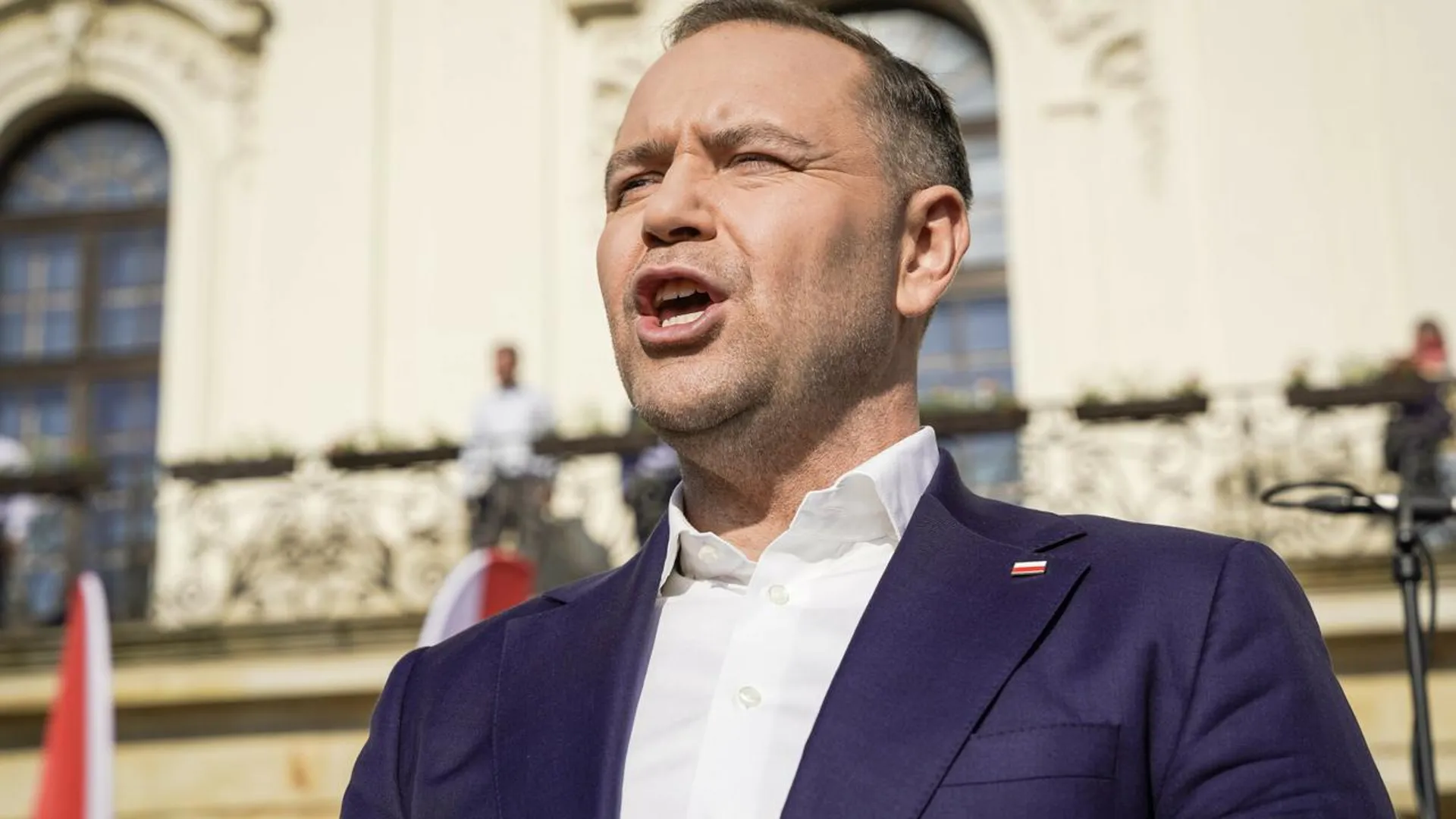 Karol Nawrocki, głodujący pan Jerzy i fundacja. Nowe fakty w sprawie afery mieszkaniowej