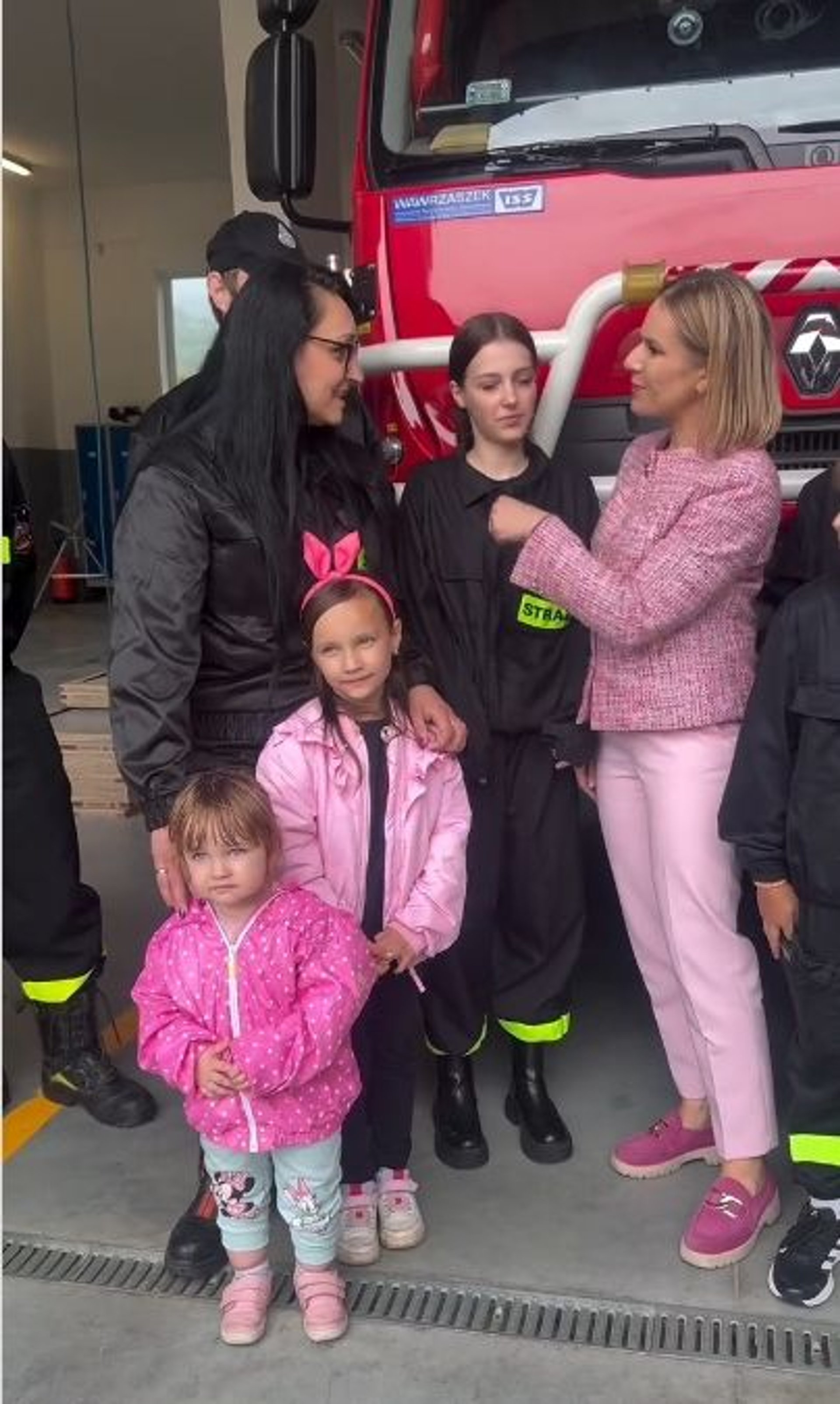 Afera wokół Nawrockiego się rozkręca. Oto co zamieściła jego żona ...