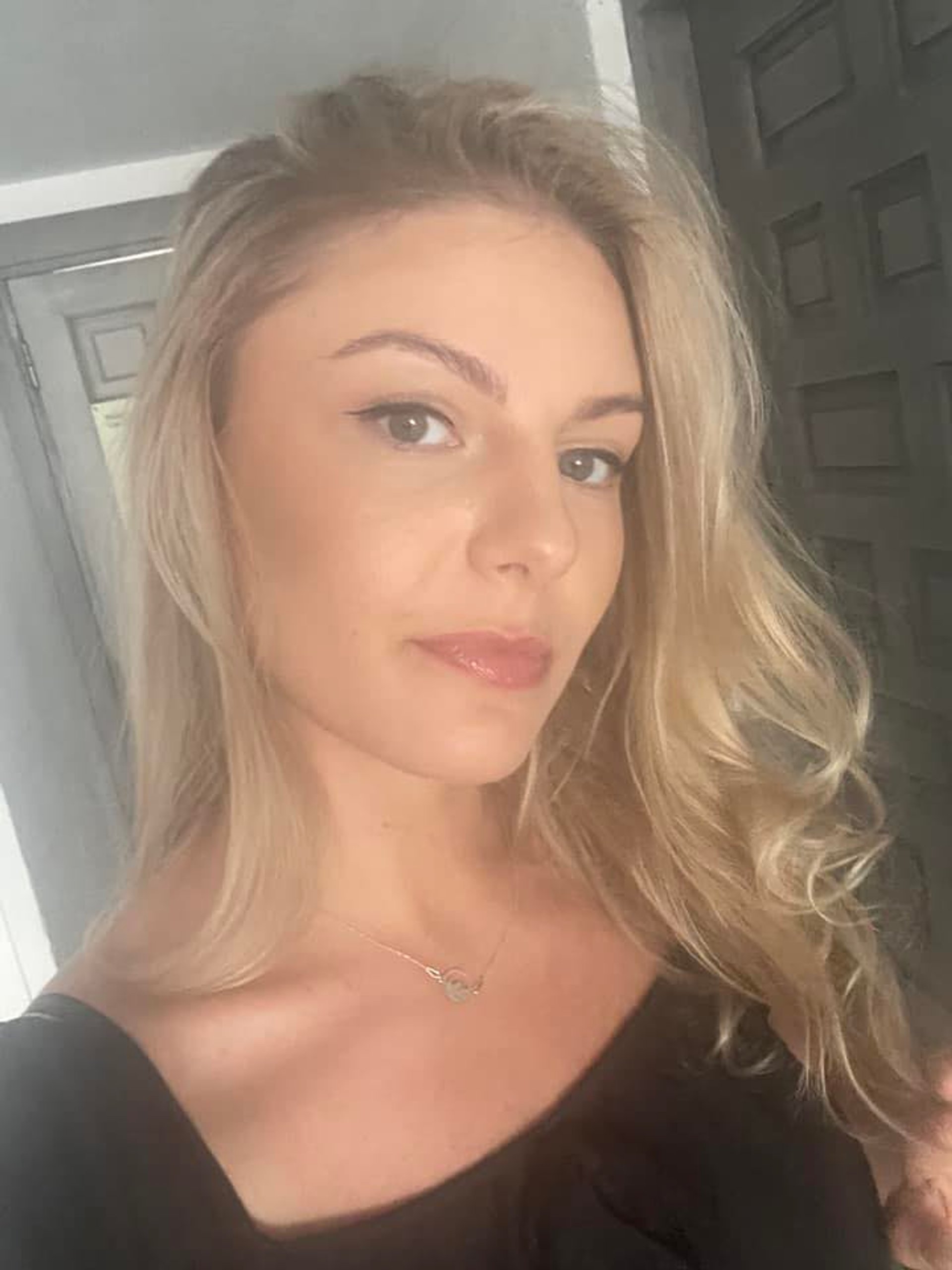 Jak wygląda Nina Nawrocka? | Świat Gwiazd