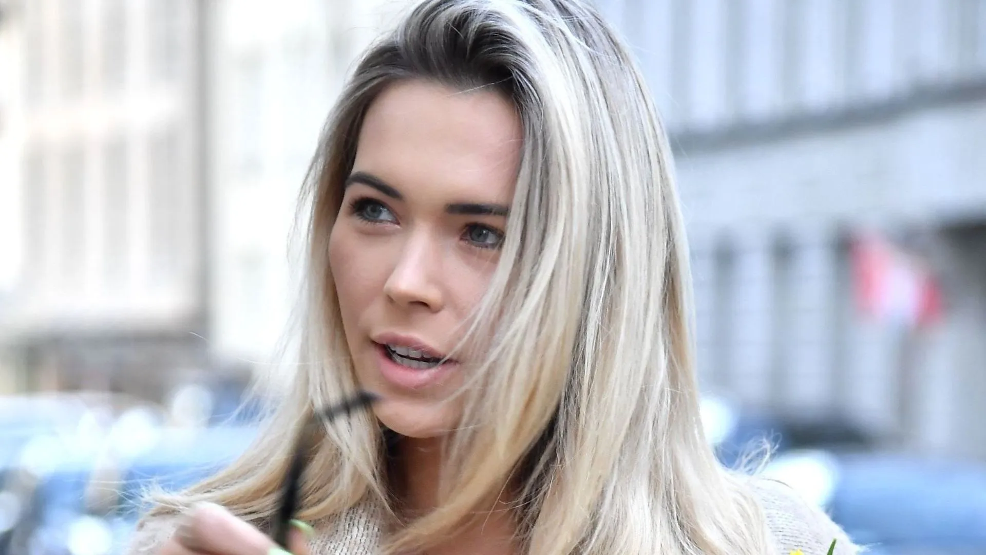 Najpierw rozstanie z Baronem, a teraz to. Kubicka bladym świtem ...