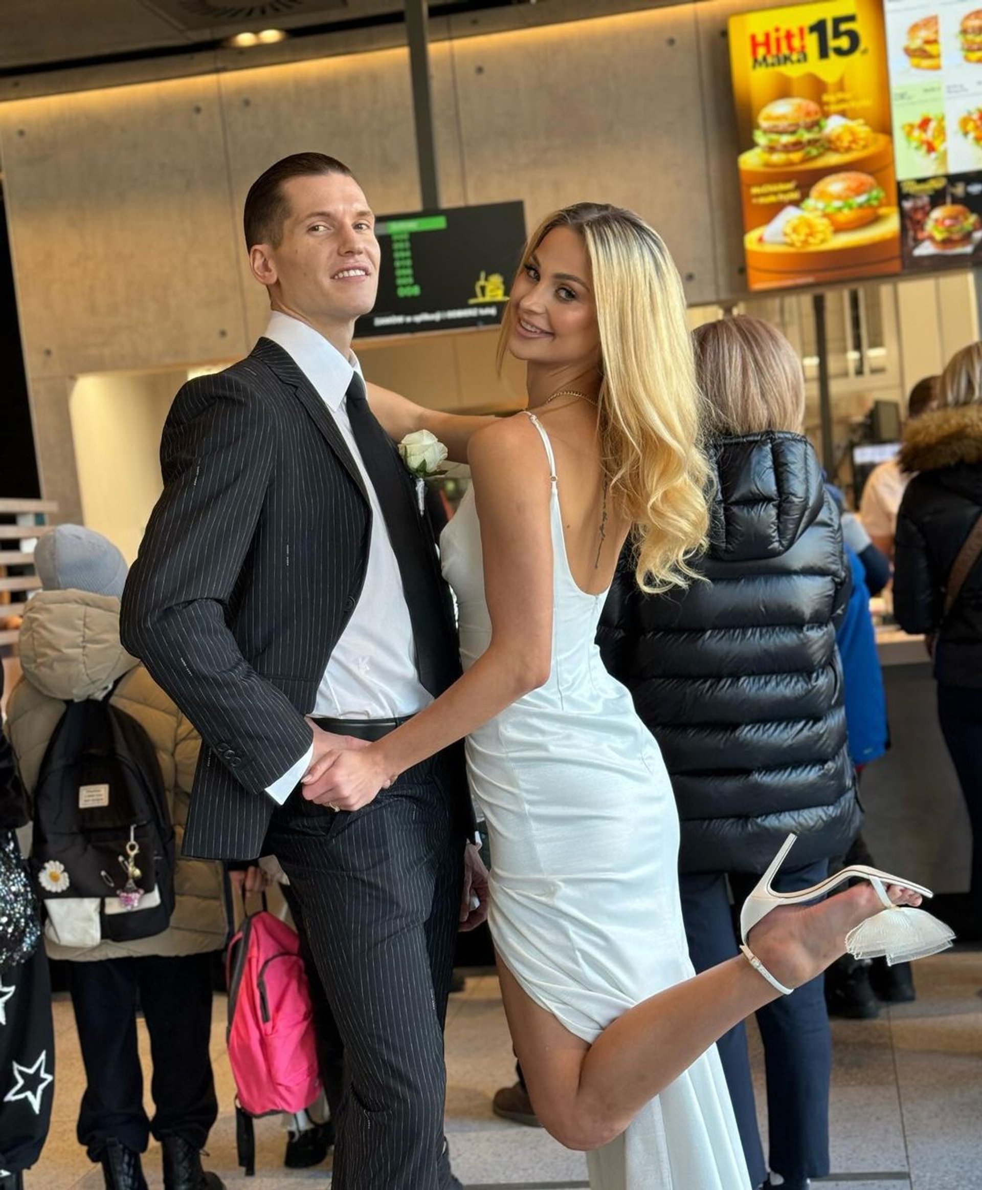 Hanna Żudziewicz i Jacek Jeschke wzięli ślub. Wesele w McDonald's ...