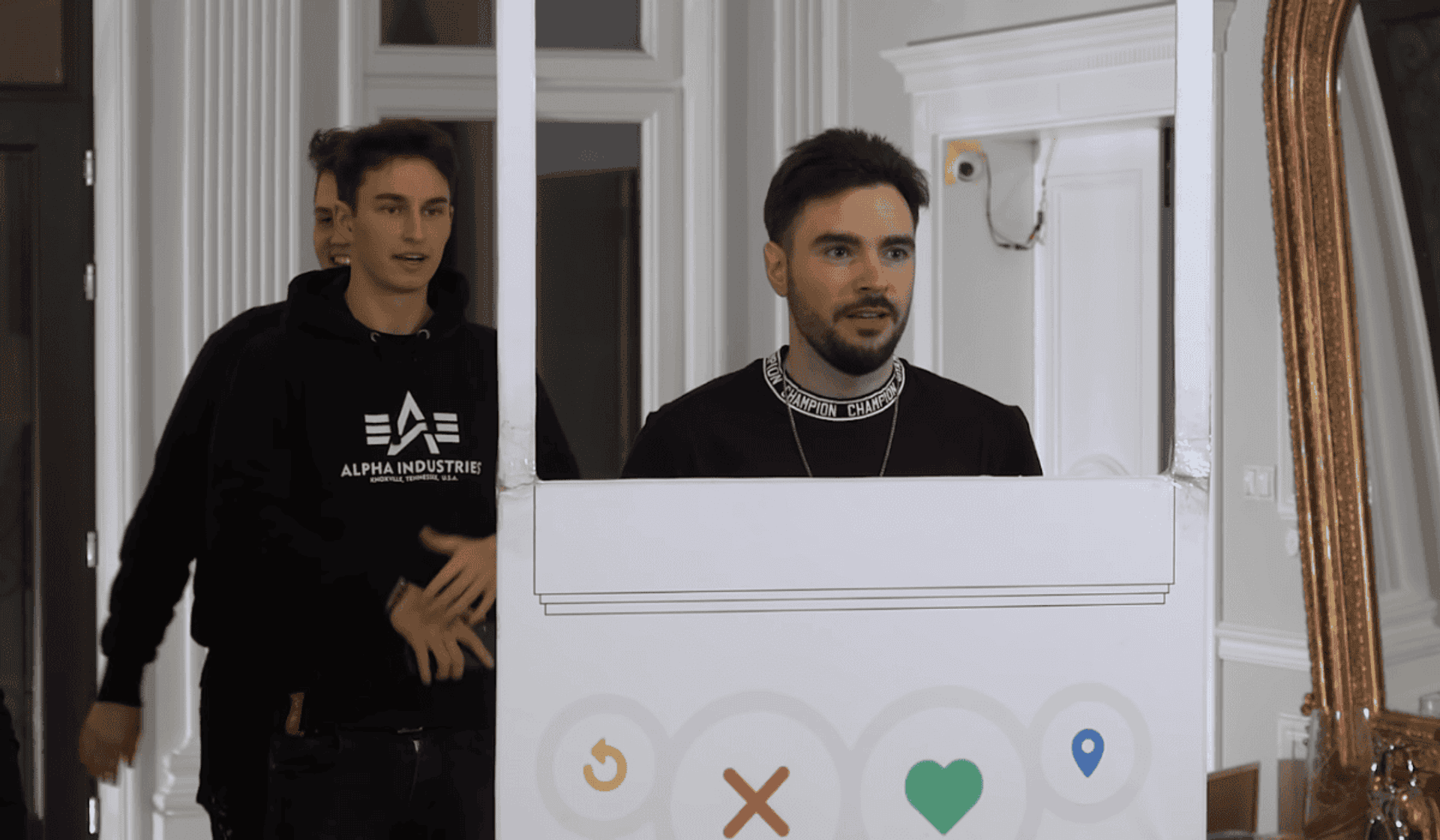 Caroline Derpienski spotkała się ze Stuu. Szczegóły | Świat Gwiazd