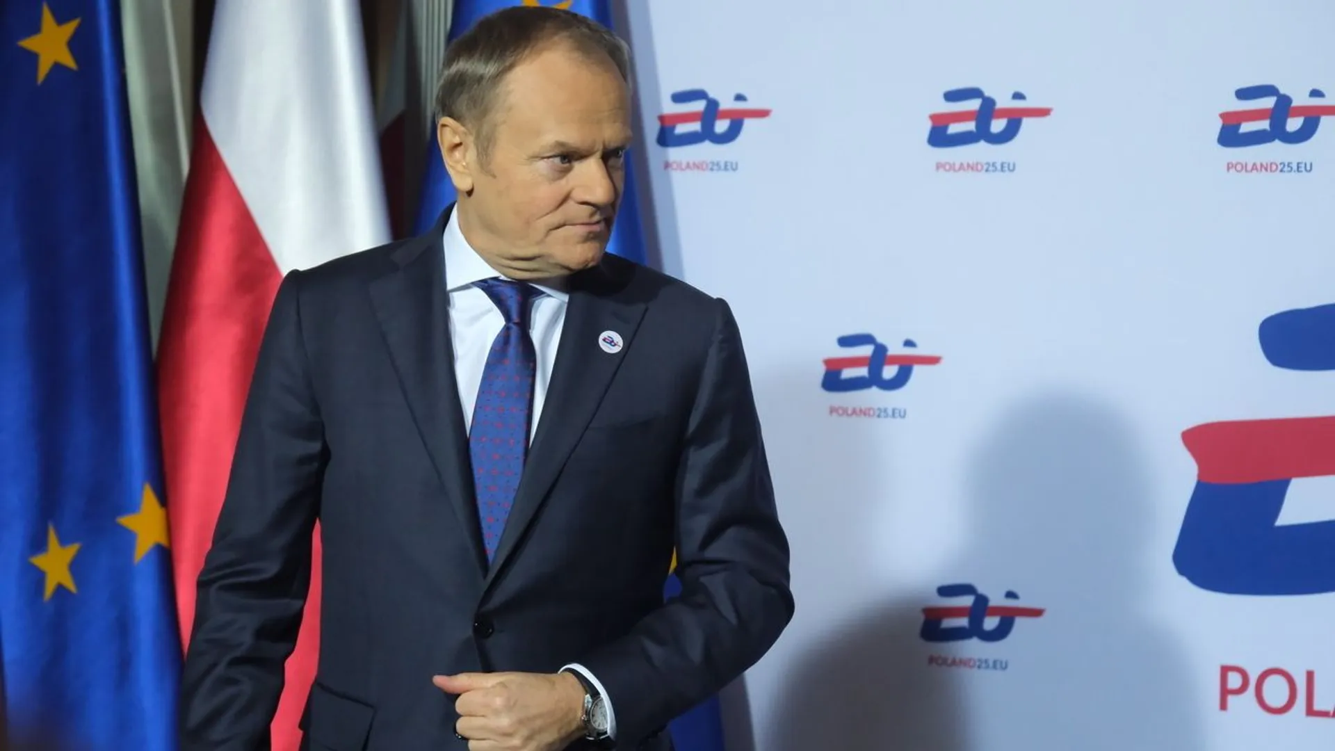 Zaskakujące informacje tuż przed rozmową Mentzena z Trzaskowskim. Będzie się działo