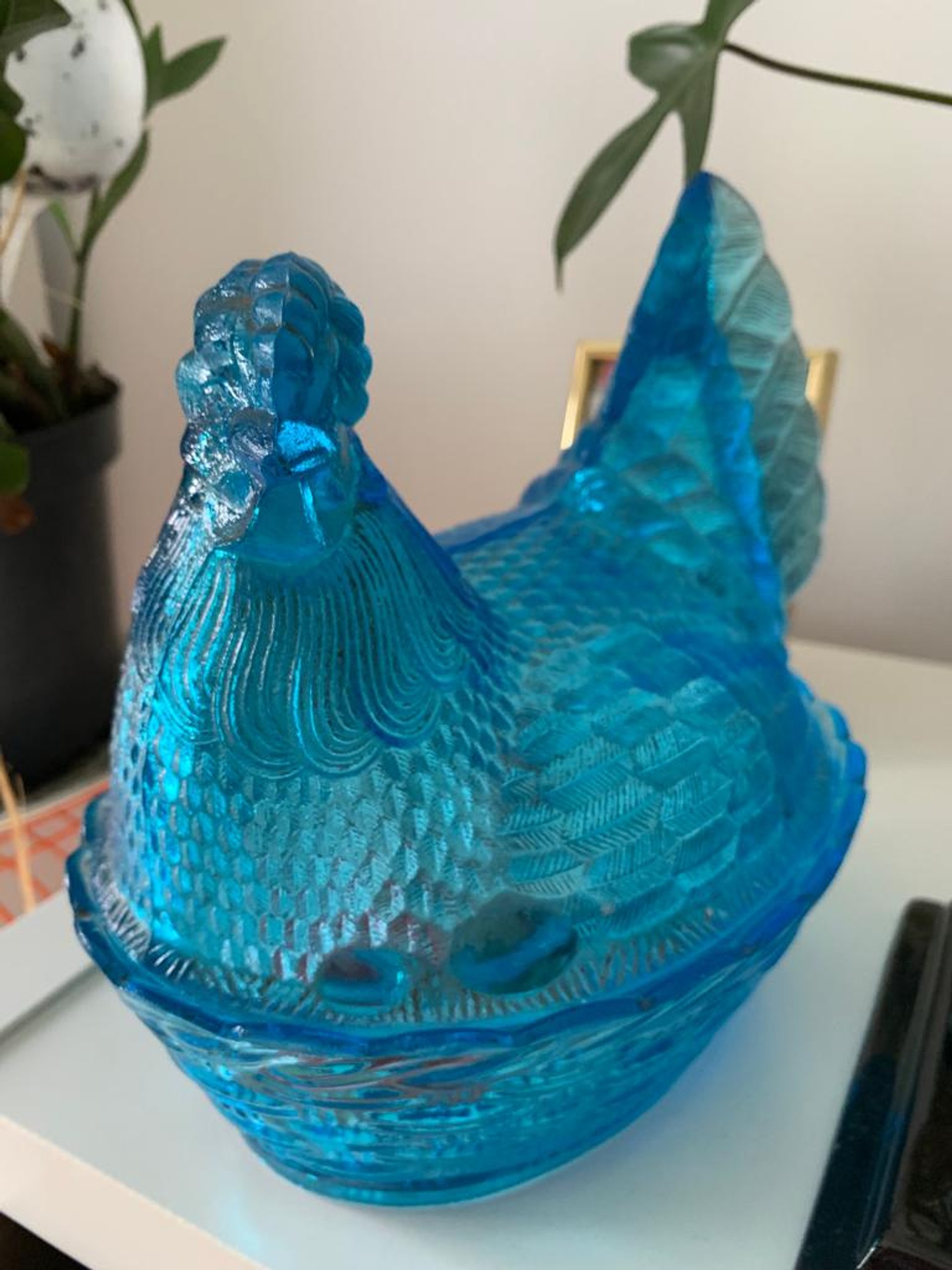 Masz szklaną kurę z PRL w domu? Możesz nieźle zarobić, ale są trzy warunki | Goniec