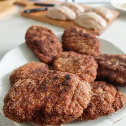 Zetrzyj na tarce i dodaj do masy na kotlety mielone. Będą 100 razy ...