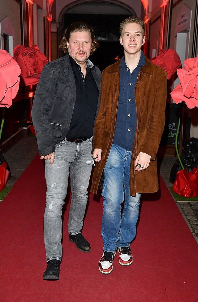 Andrzej Nejman z synem na imprezie. Jak wygląda Jakub? | Świat Gwiazd