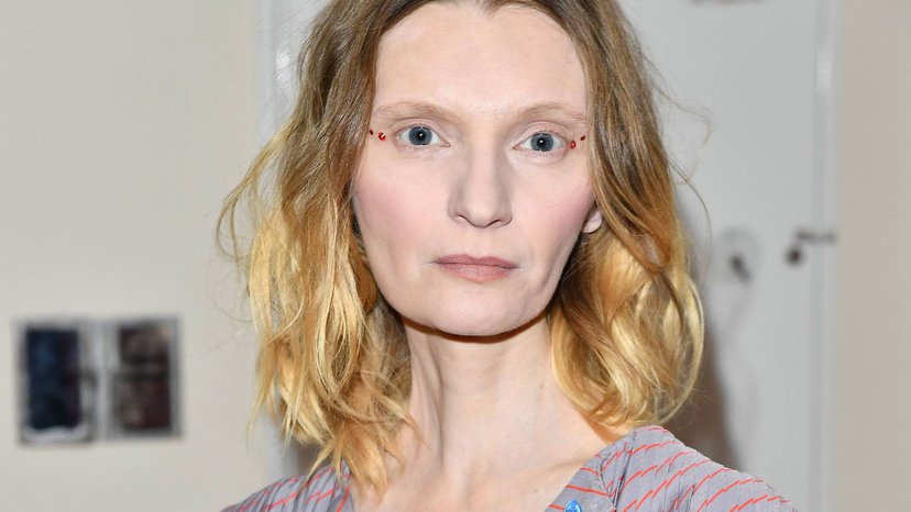 Agata Buzek zniknęła z show-biznesu. Co się dzieje z aktorką? | Świat ...