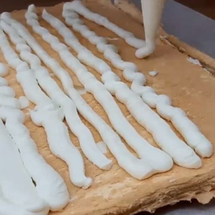 Nikt mi nie wierzy, że sama robię to ciasto. Podam je w tym roku na deser w Boże Ciało | Smakosze