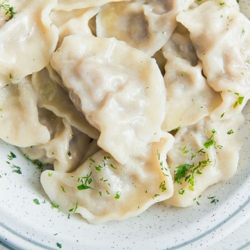 Żadne ruskie, w sezonie robię tylko takie pierogi. Farsz to mistrzostwo ...