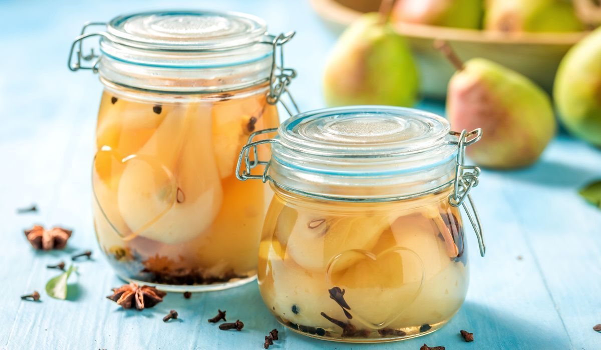 Obłędnie pyszne gruszki w occie na słodko. Niezastąpiony dodatek do serów