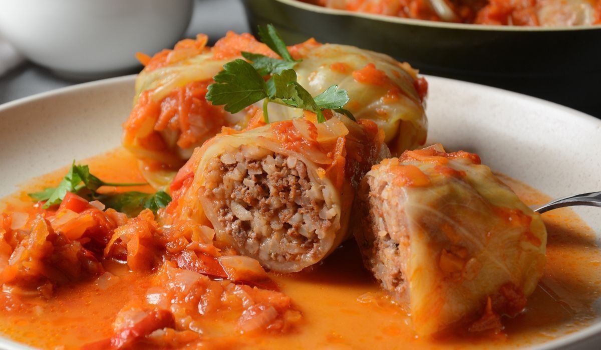 Co zrobić, żeby farsz na gołąbki był miękki i soczysty? Zawsze pamiętaj ...