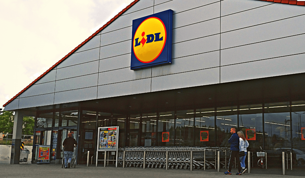 Wymieszaj z ketchupem i włóż w nie schab. Niecodzienna marynata nada mu ...