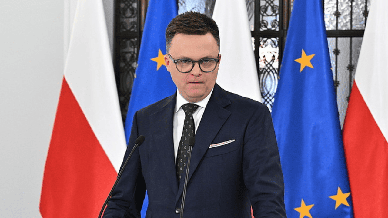 Szymon Hołownia został wezwany do prokuratury. Chodzi o "zamach stanu" | Goniec